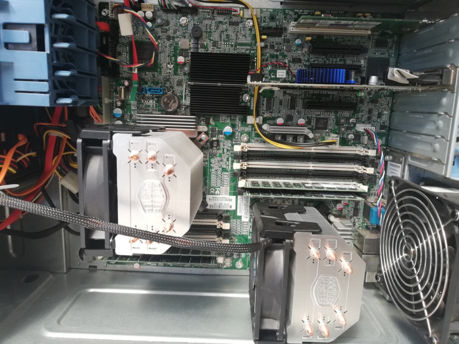 Server HP Proliant ML150 G6 Server 2 x Xeon 128 GB RAM 2 TB HDD
