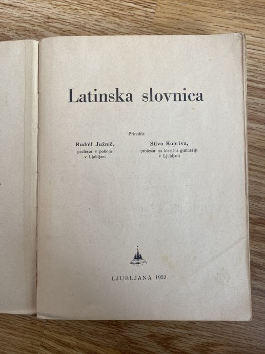 Latinska slovnica (priredila Rudolf Južnič in Silvo Kopriva)