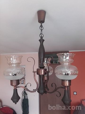 Lestenec. Luč. Luster. 2kom. 3 kraki. Sp.savinjska dol.