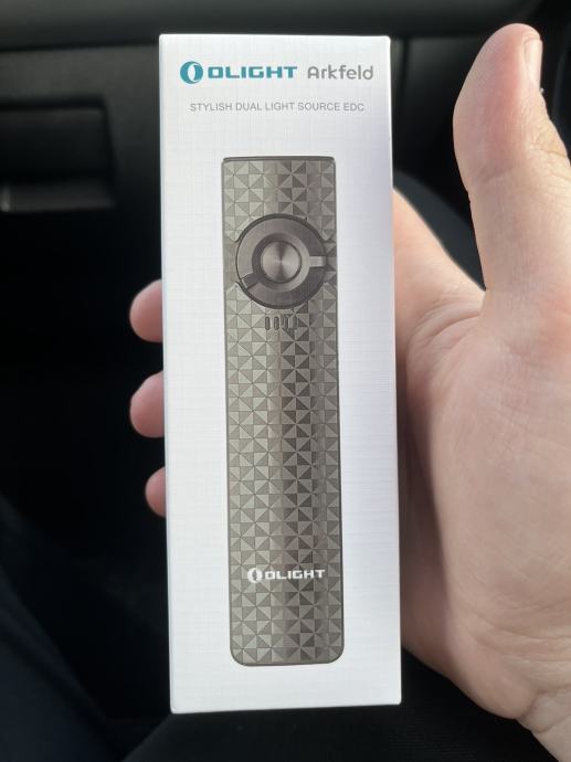 Olight Arkfeld