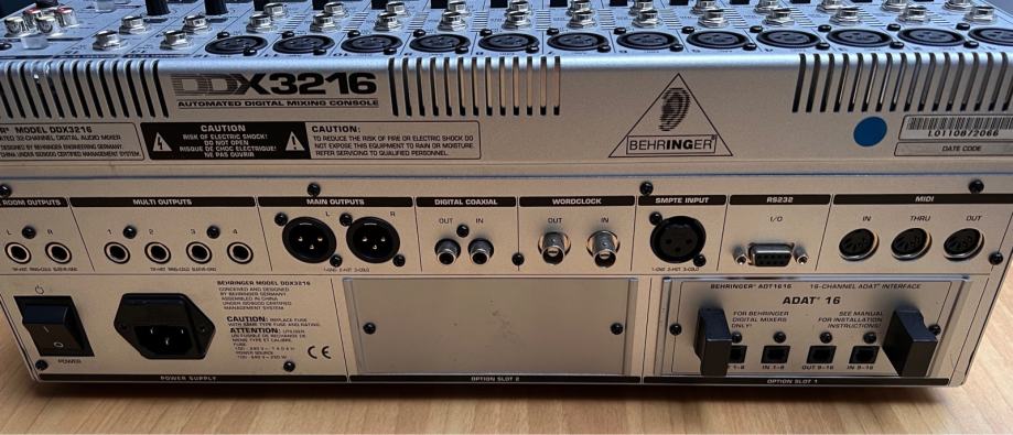 behringer ddx3216 digitalna mešalna miza