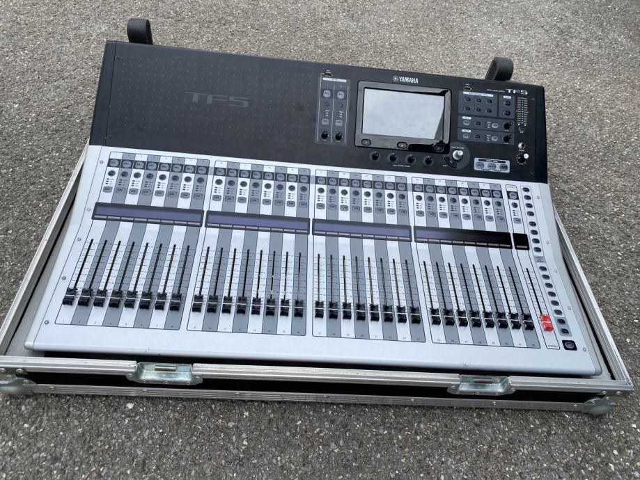 Digitalna mešalna miza mix pult Yamaha TF5 TF-5; Stage box, Dante...