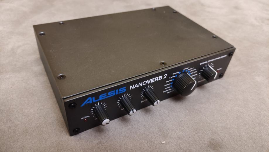 Digitalni stereo reverb Alesis NanoVerb 2