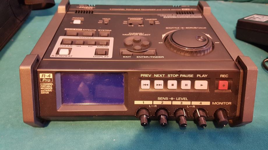 Edirol R4-Pro profesionalni snemalnik
