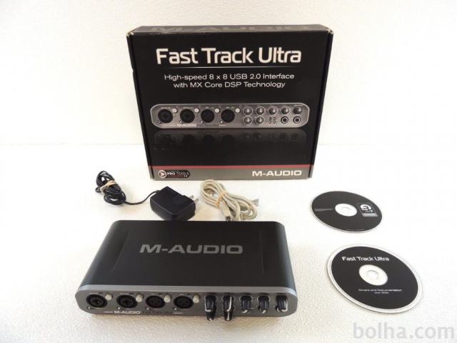 M-Audio Fast Track Ultra 8X8 USB 2.0.
