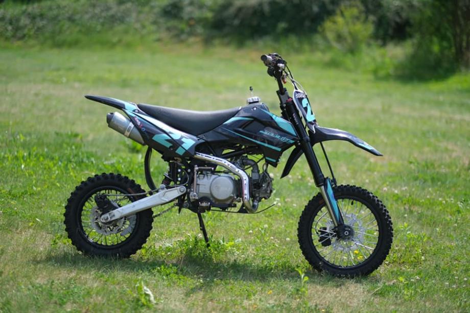 Stomp Stomp z3r 140 race 140 cm3, 2021 l.