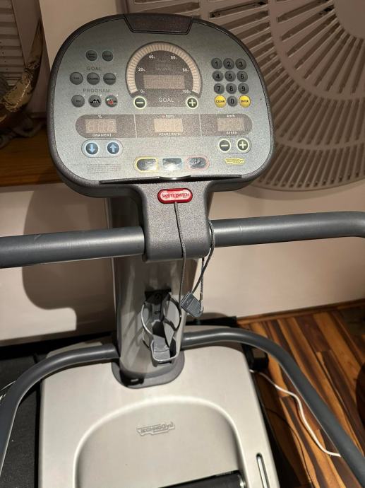 TEKALNA STEZA TECHNOGYM SPAZIO FORMA
