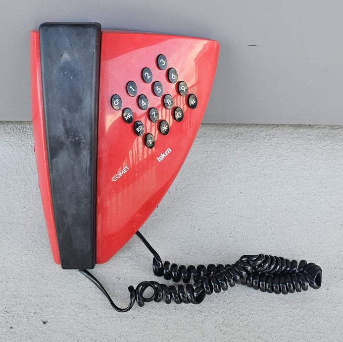 Iskra vintage stacionarni telefon Comet Stenski namizni Za dekoracijo