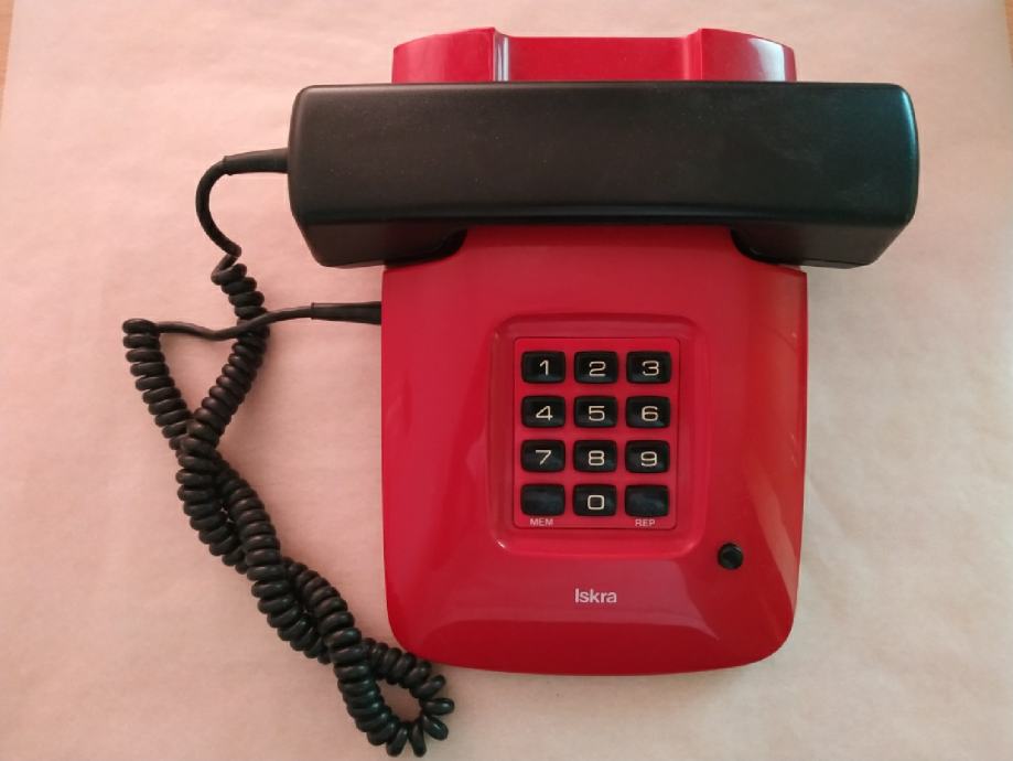 retro iskra stacionarni telefon