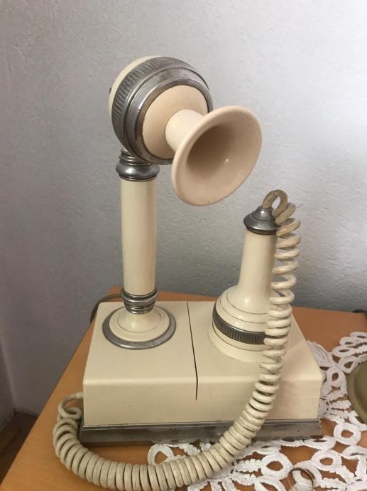 Retro vintage telefon Telkom RWT Malwa s številčnico