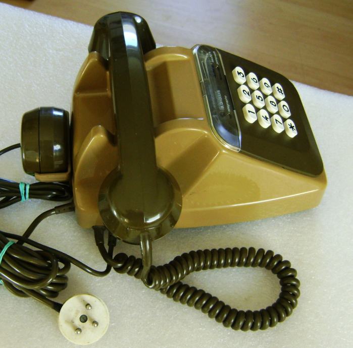Star francoski telefon