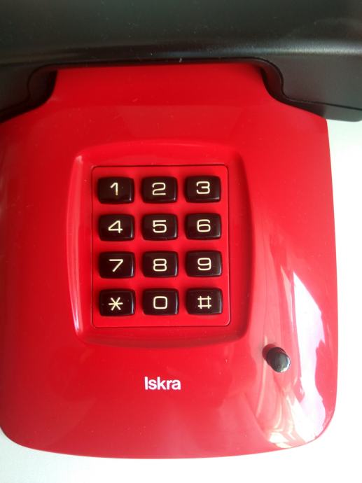 STARINSKI TELEFON ISKRA