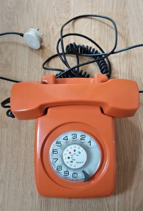TELEFON ISKRA model ATA-62