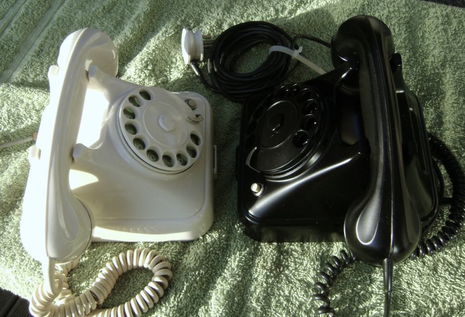 Telefona ISKRA