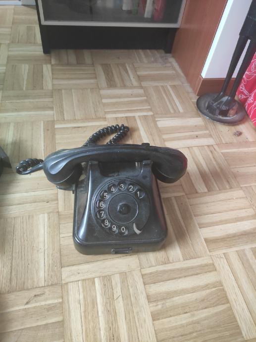 Telefon