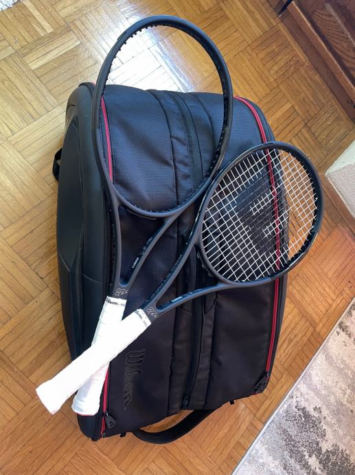 Wilson Pro Staff RF97 v11.0 Roger Federer Autograph teniški lopar x2