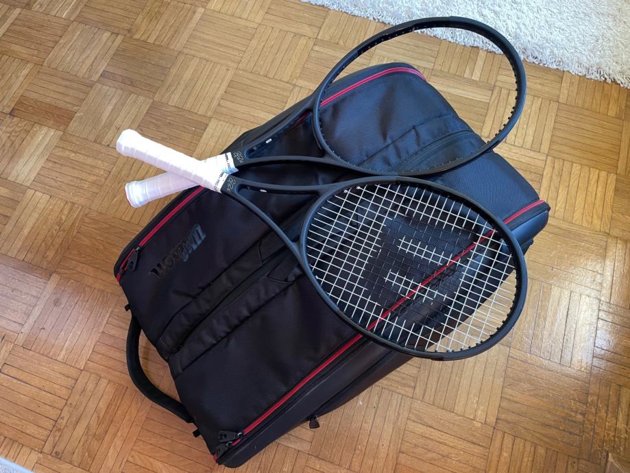 Wilson Pro Staff RF97 v11.0 Roger Federer Autograph teniški lopar x2