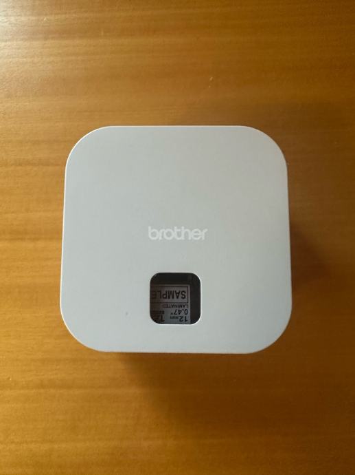 Brother PT-P300BT bluetooth tiskalnik nalepk
