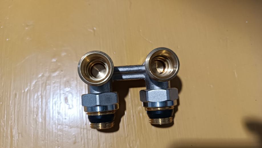 Danfoss termostatski ventili in glave za radiatorje novo