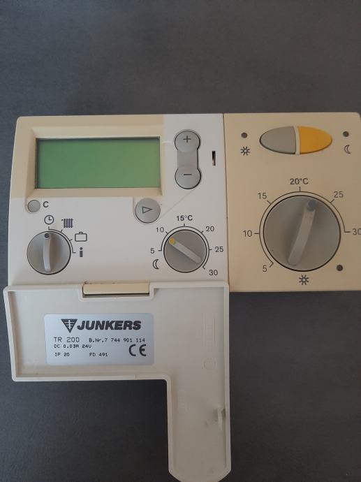 SOBNI TERMOSTAT JUNKERS CERACONTROL TR 200