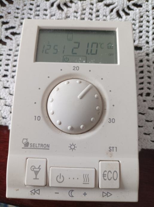 Sobni termostat Seltron