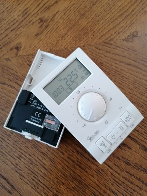 Sobni termostat SELTRON T1 prodam