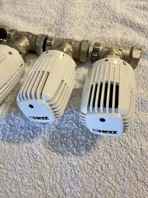 TERMOSTATSKI RADIATORSKI VENTIL HERZ