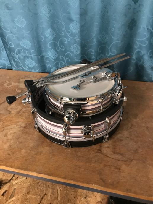 bobni / komplet bobnov / drum / mini set