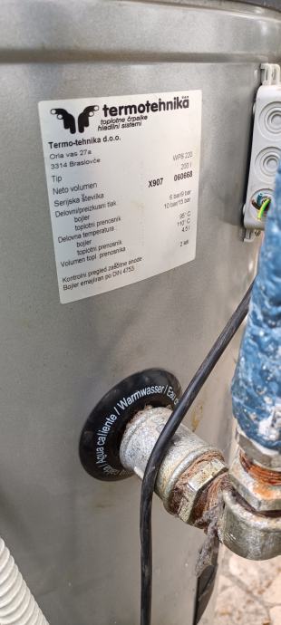 Termotehnika toplotna črpalka za sanitarno vodo