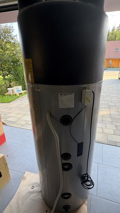 Toplotna črpalka TERMOTEHNIKA TČ2VZ za sanitarno vodo z 200L bojlerjem
