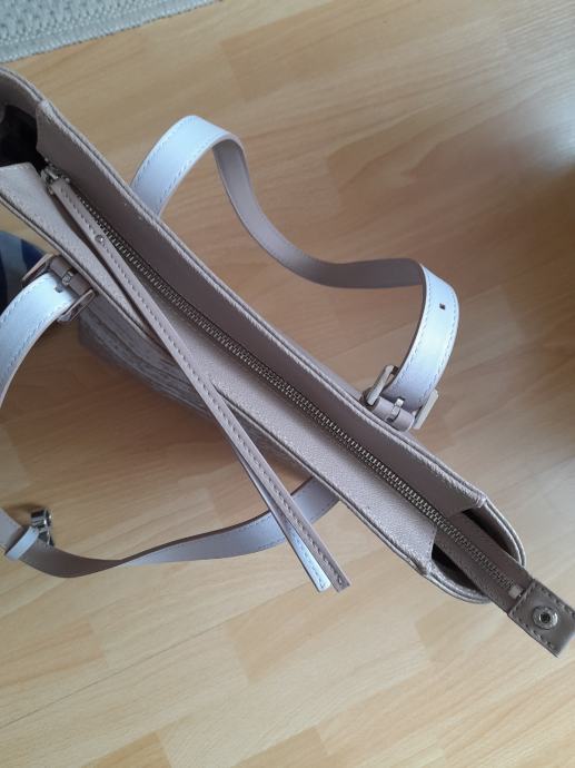 Calvin Klein CK torbica nova neuporabljena