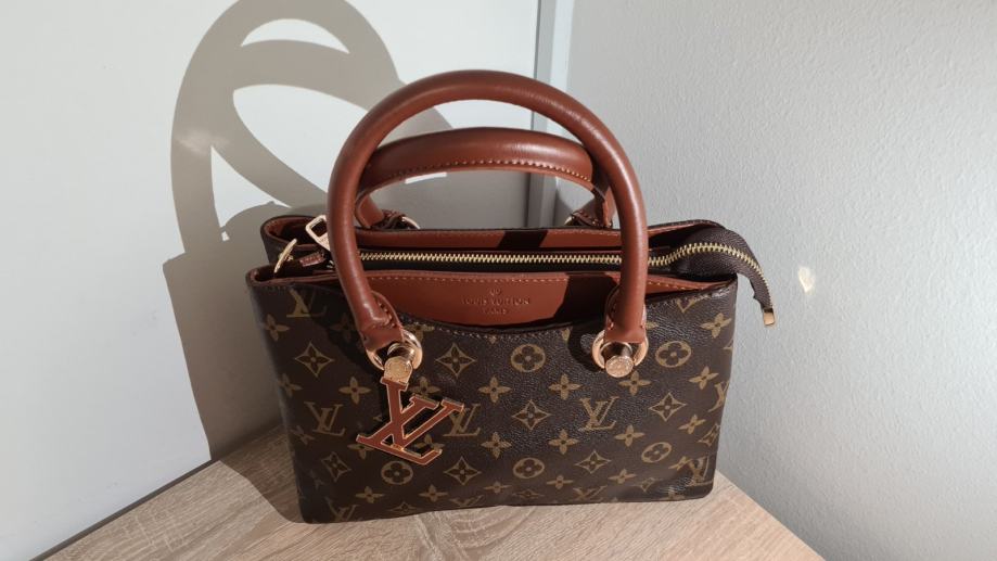 TORBICE LOUIS VUITTON