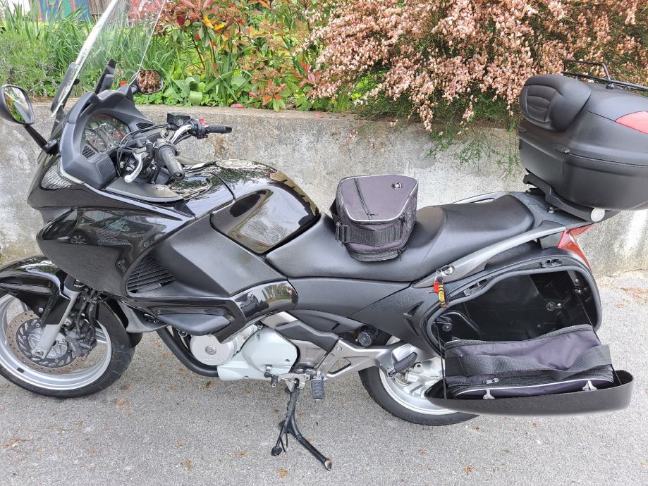 Honda NT 700 Deauville, 2006 l.