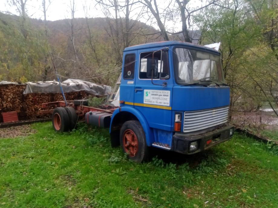Iveco om 110, 1982 l.