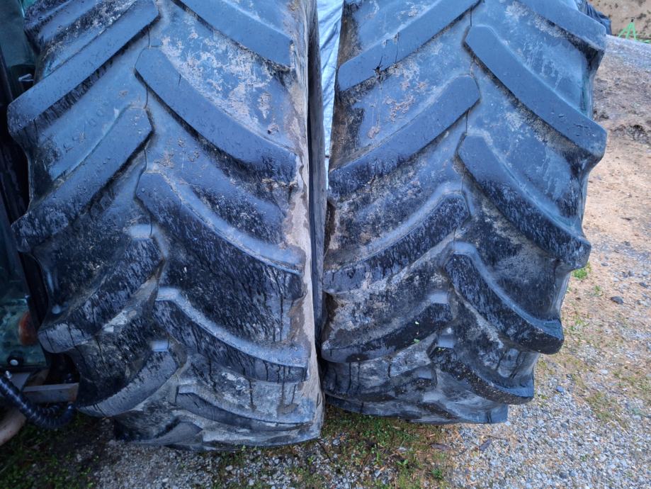 Gume 600/65R38