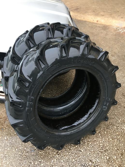 Traktorska guma BKT 9.5-20 TR-135