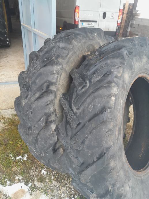 Traktorske gume 14.9 28R