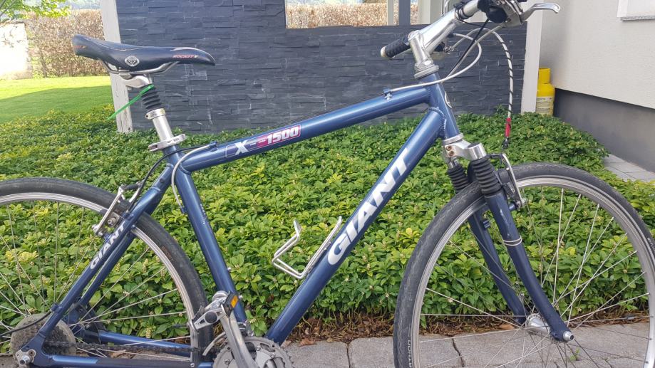 Treking kolo Giant prodam