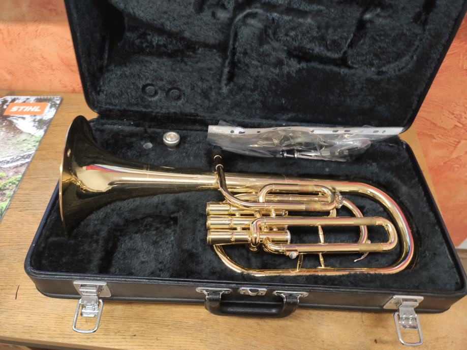 Alt rog Eb YAMAHA YAH 203