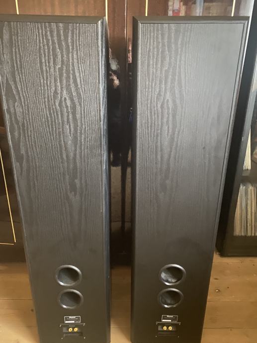 MAGNAT MONITOR SUPREME 2002