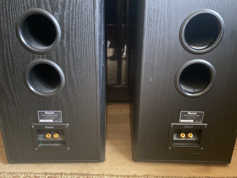 MAGNAT MONITOR SUPREME 2002