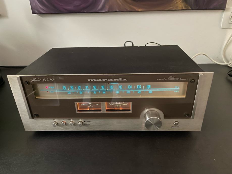 MARANTZ 2020 tuner (rezervirano)
