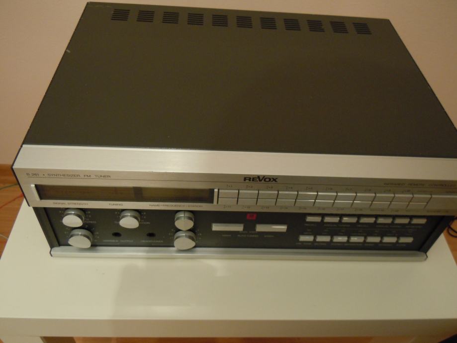 Revox B261 vrhunski vintage tuner