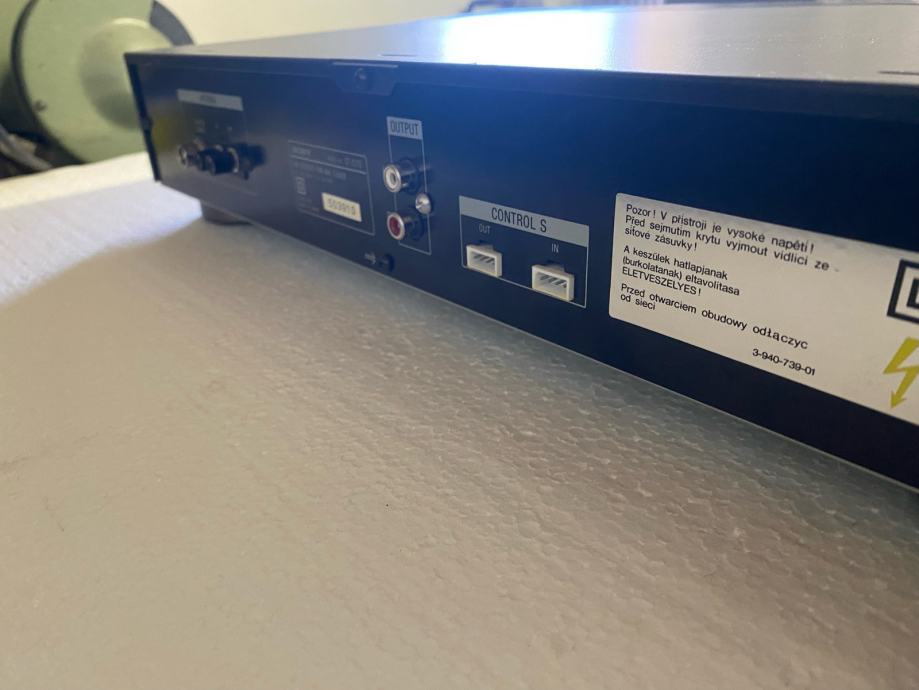 Stereo tuner Sony ST-S170
