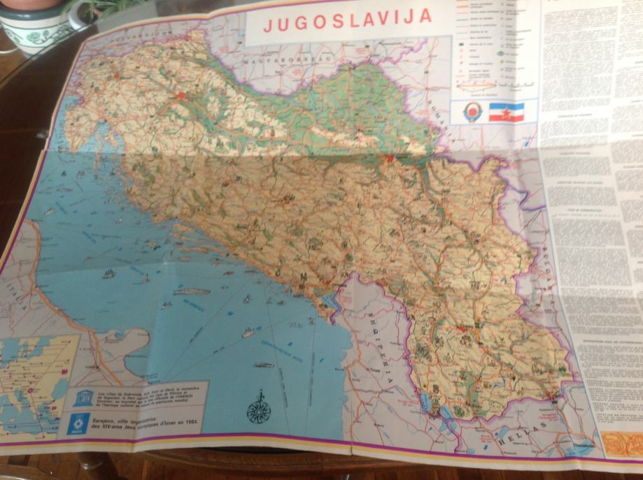 Zemljevid in turistični prospekt jugoslavije v francoščini