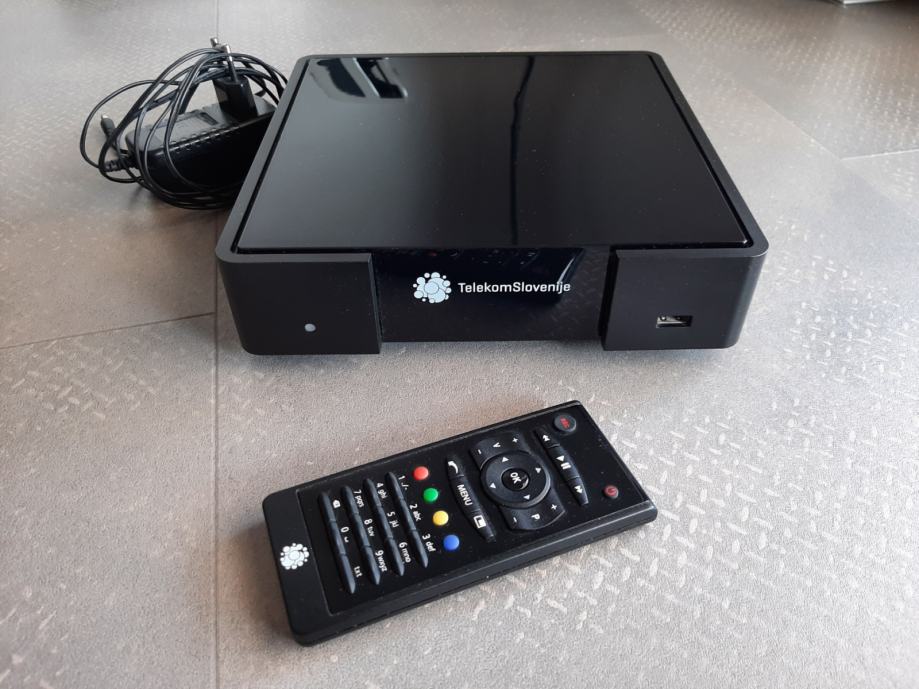 Siol Box model N8200 z 320GB diskom