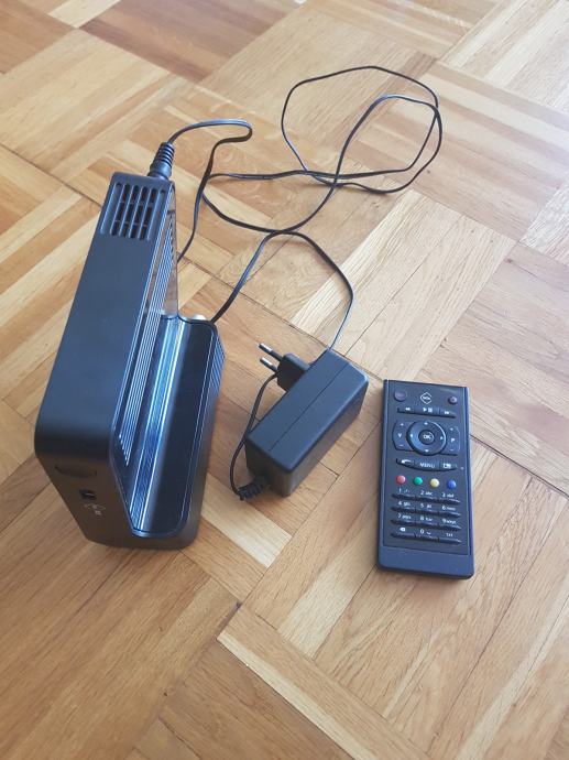Siol box TV komunikator Netgem N5200-1T-4-N Telekom prodam