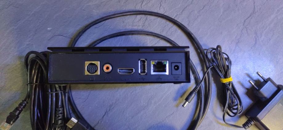 TV komunikator NETGEM 7800-4 NEO Telekom Slovenije