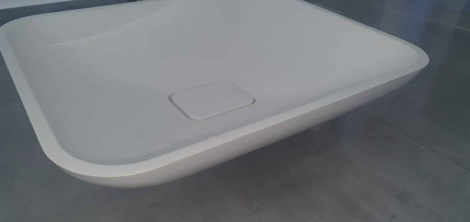 Nov nasadni umivalnik Ikea Borsten