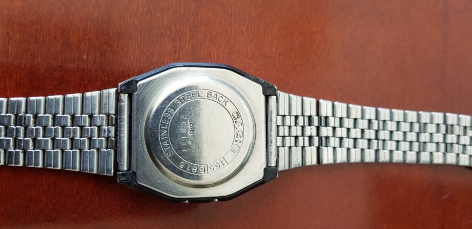 X 16.9.2021 Japonska ročna digitalna ura CASIO Lithium Quartz, iz 1980